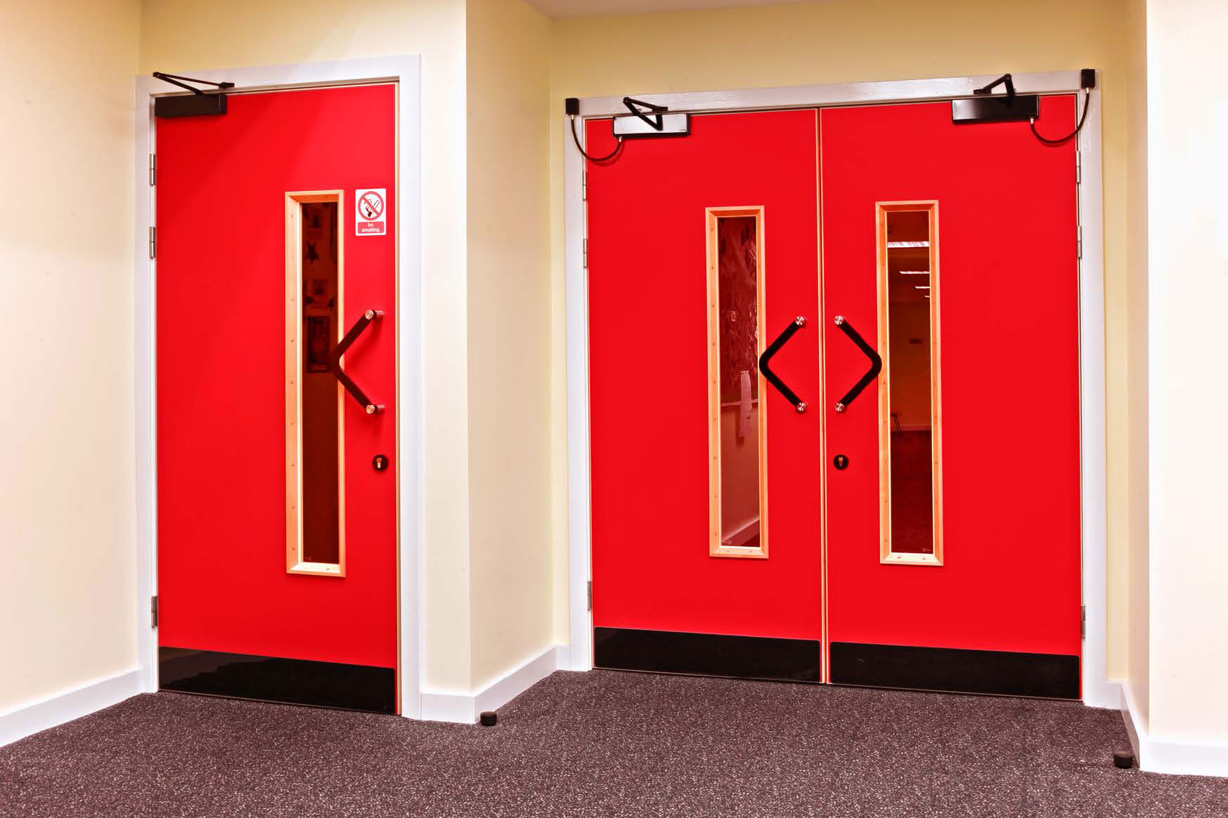 Laminate and PVC faced options | Laidlaw.ae